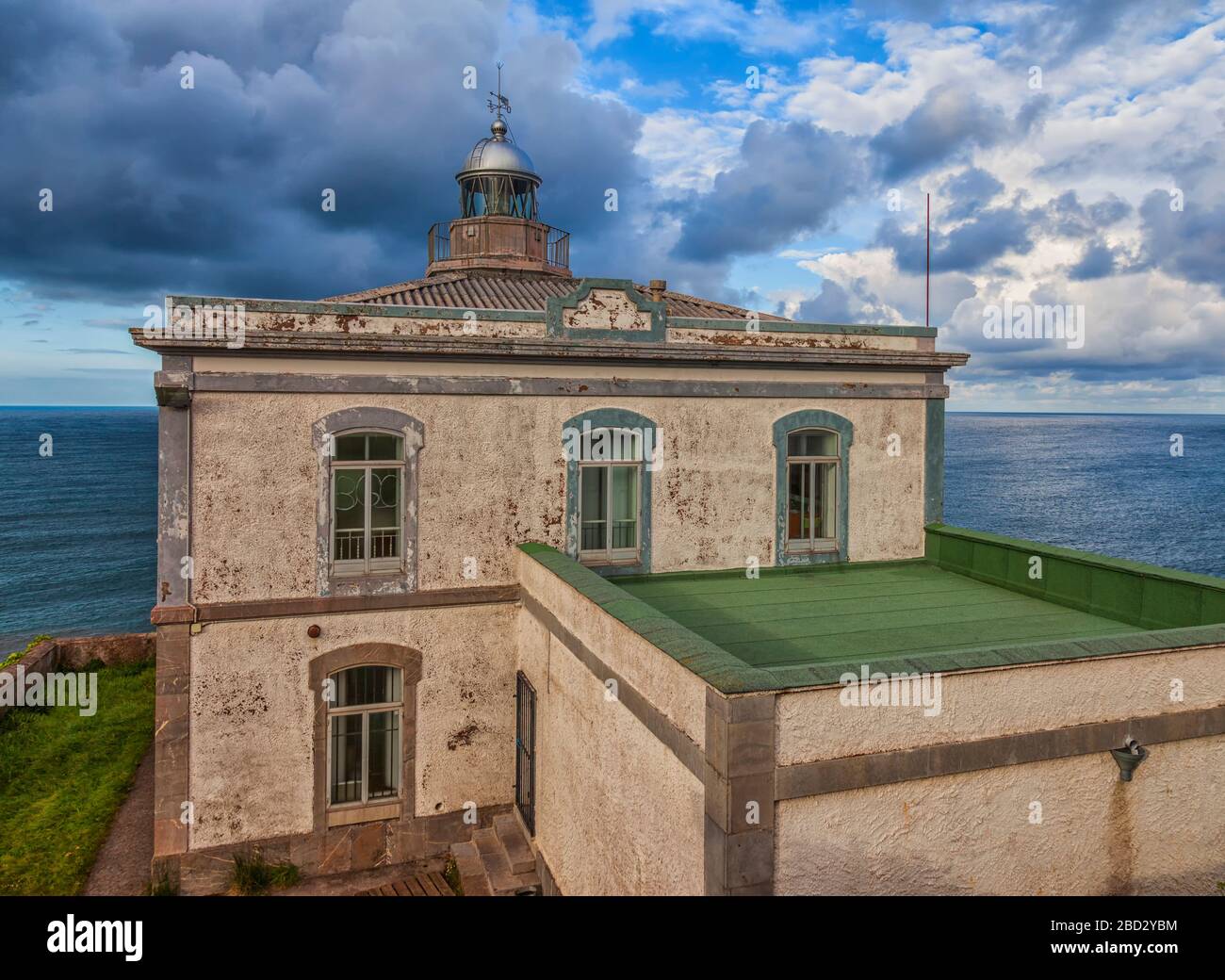 Illuminated lighthouse at night hi-res stock photography and images - Alamy