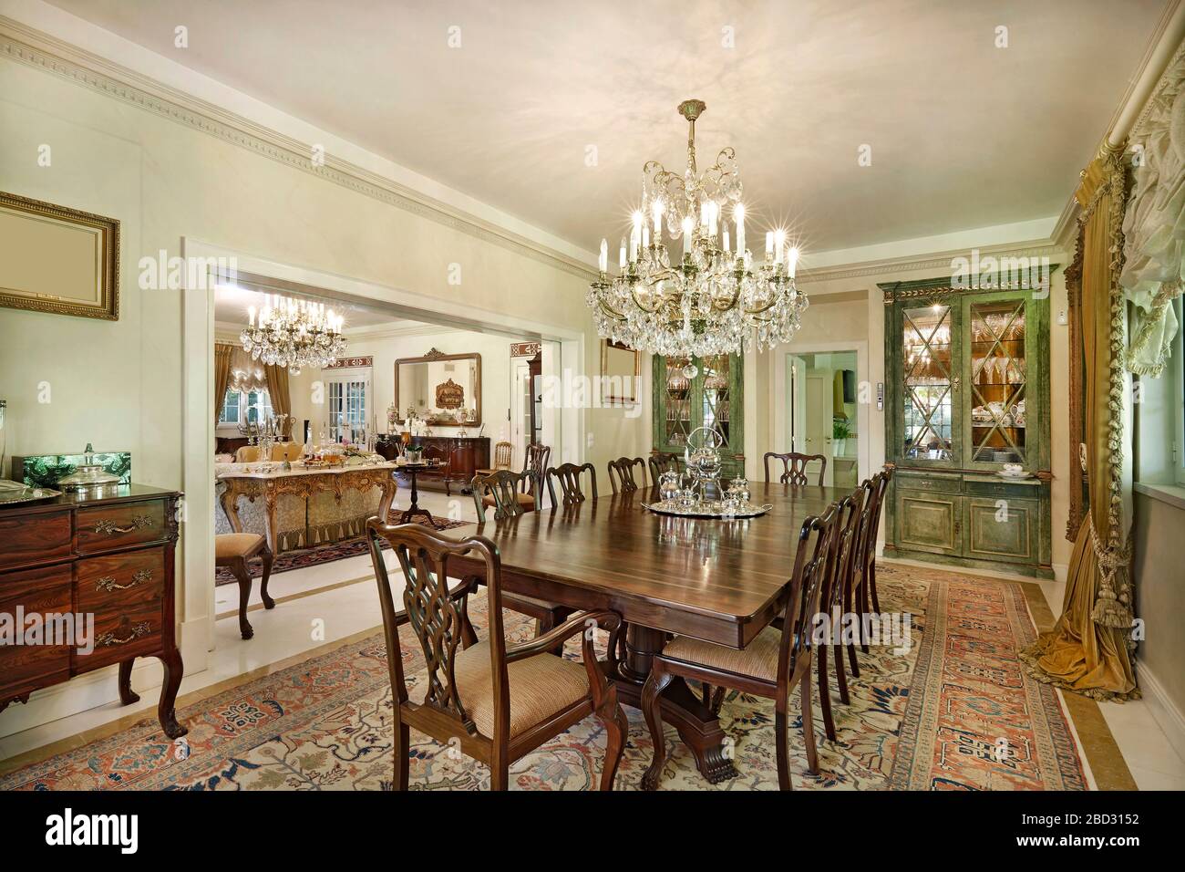 Home interior, antique classic room Stock Photo - Alamy