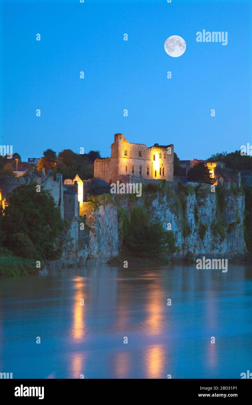 Gwent river hi-res stock photography and images - Alamy