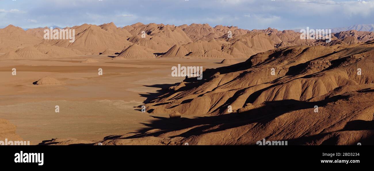 Rock formations, desert landscape, Desierto del Diablo, Puna, Salta ...