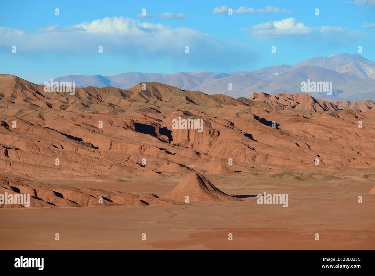 Red rock formations, desert landscape, Desierto del Diablo, Puna, Salta ...
