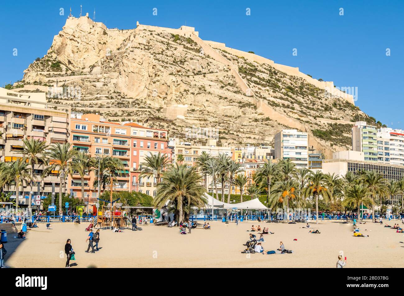 ALICANTE, SPAIN - DECEMBER 29, 2018: View of the beach in the ...