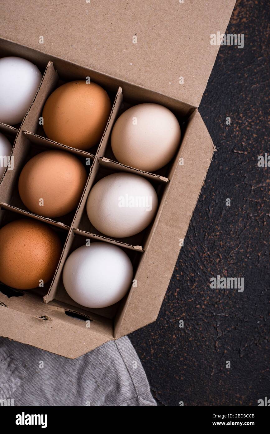 Chicken eggs gradient from light to dark Stock Photo - Alamy