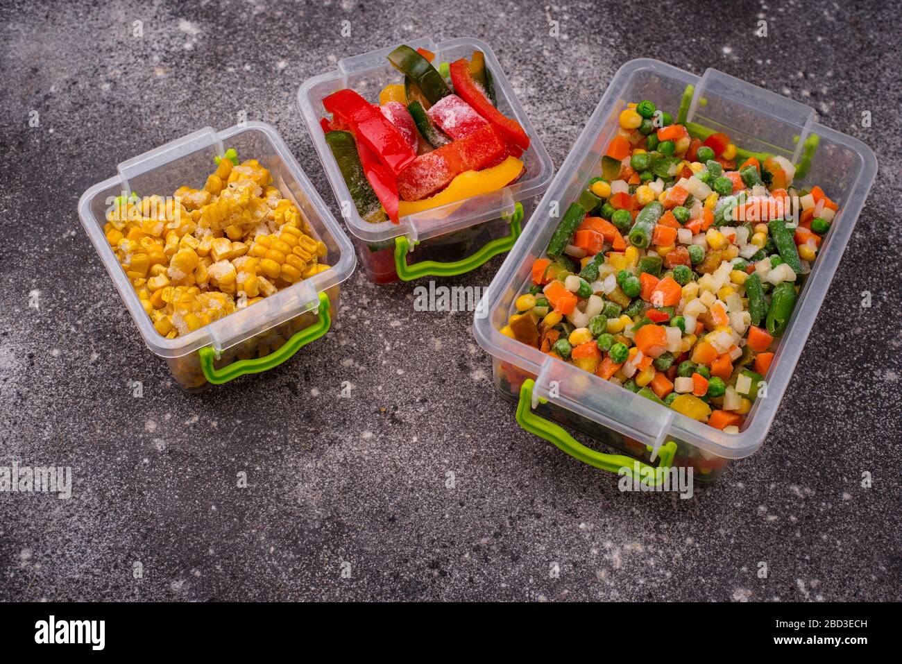 Frozen meal pack hi-res stock photography and images - Alamy