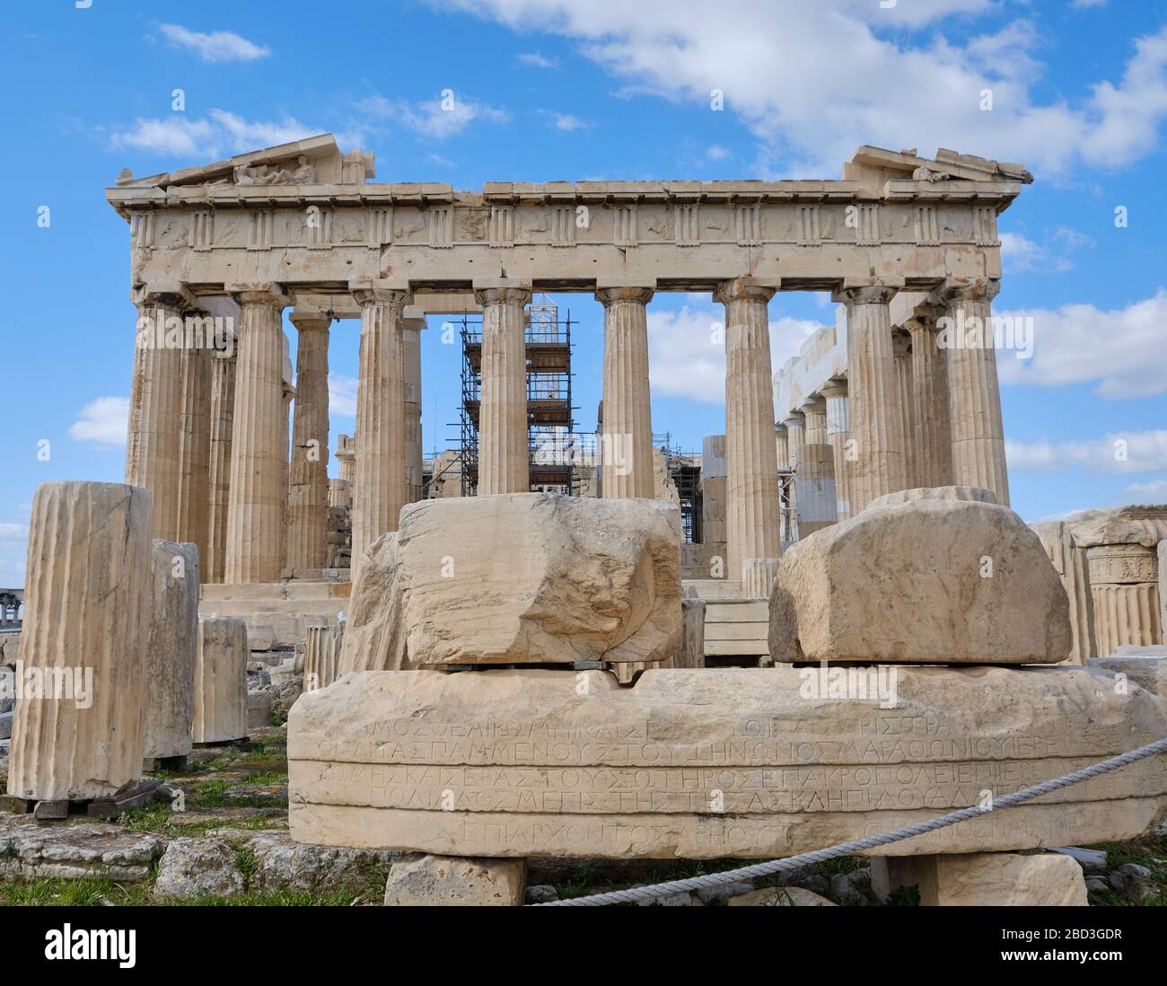 Parthenon. Emblematic temple restored in an archaeological site with ...