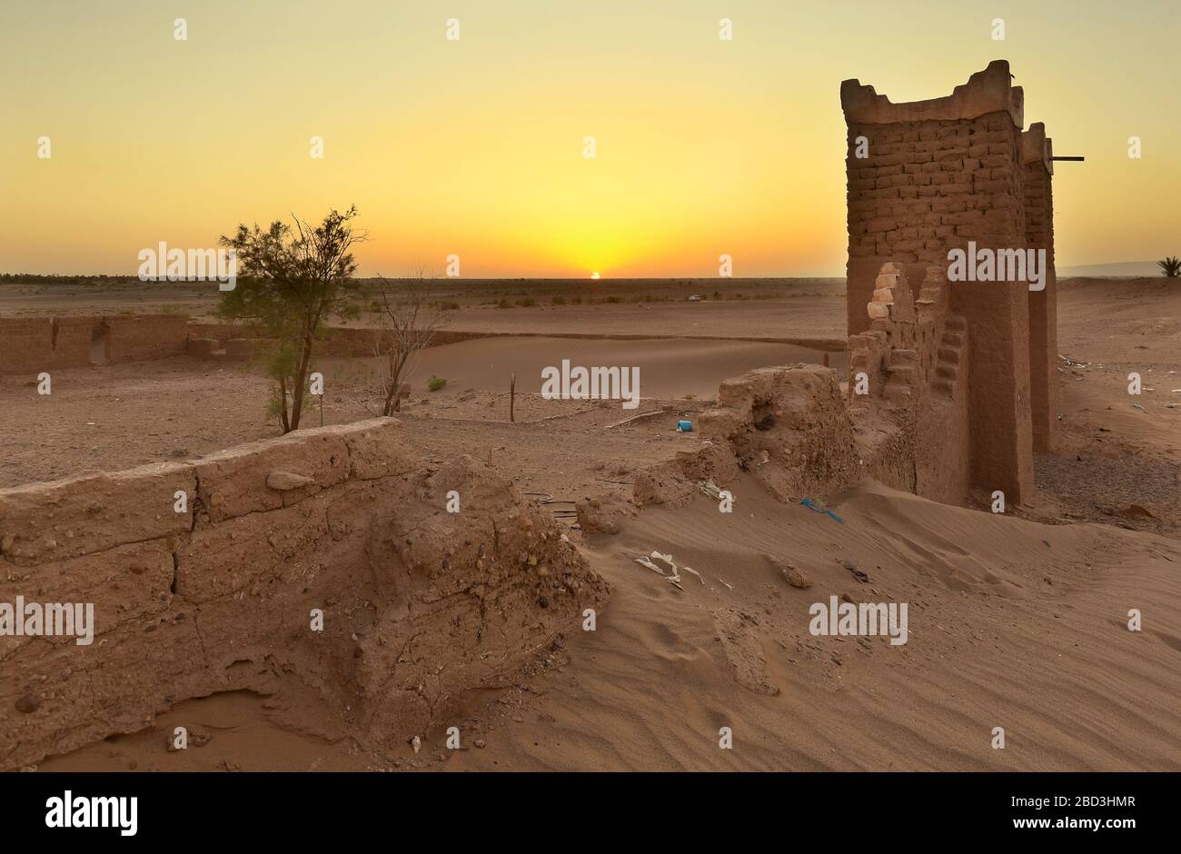 Sunset at M'Hamid El Ghizlane or Lamhamid Ghozlane is a small oasis ...