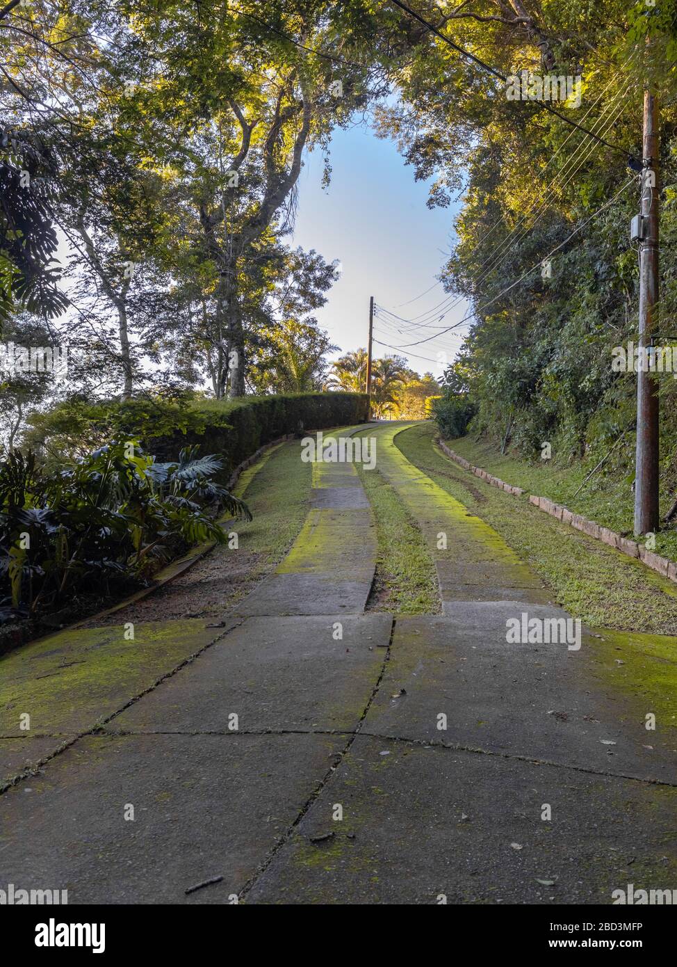 Concrete slope hi-res stock photography and images - Alamy