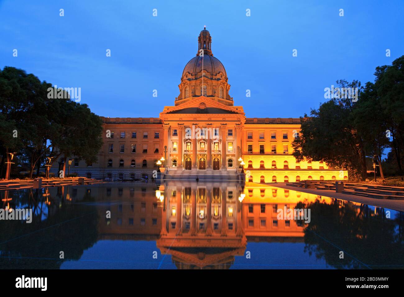 Alberta Legislature Building, Edmonton, Alberta, Canada Stock Photo - Alamy