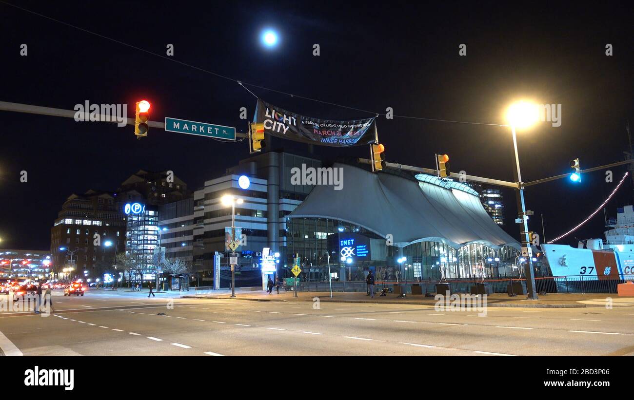 Baltimore city streets hi-res stock photography and images - Alamy