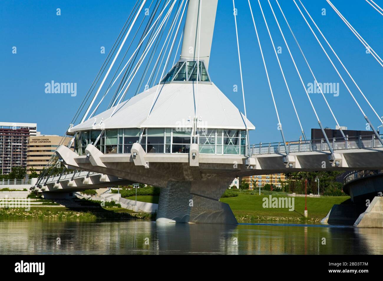 Esplanade Riel Pedestrian Bridge, Winnipeg, Manitoba, Canada Stock ...