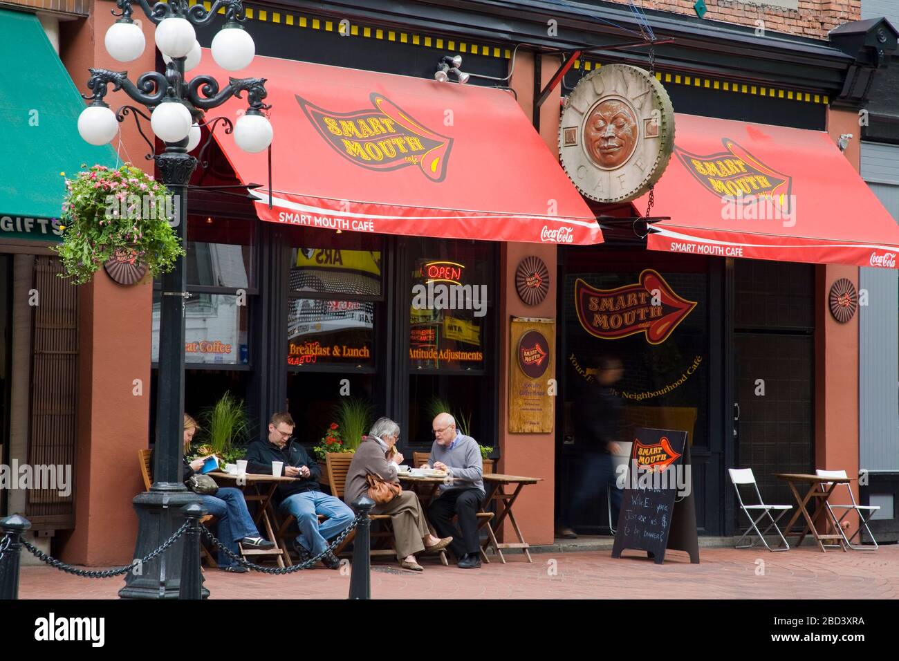 Vancouver smart mouth café hi-res stock photography and images - Alamy