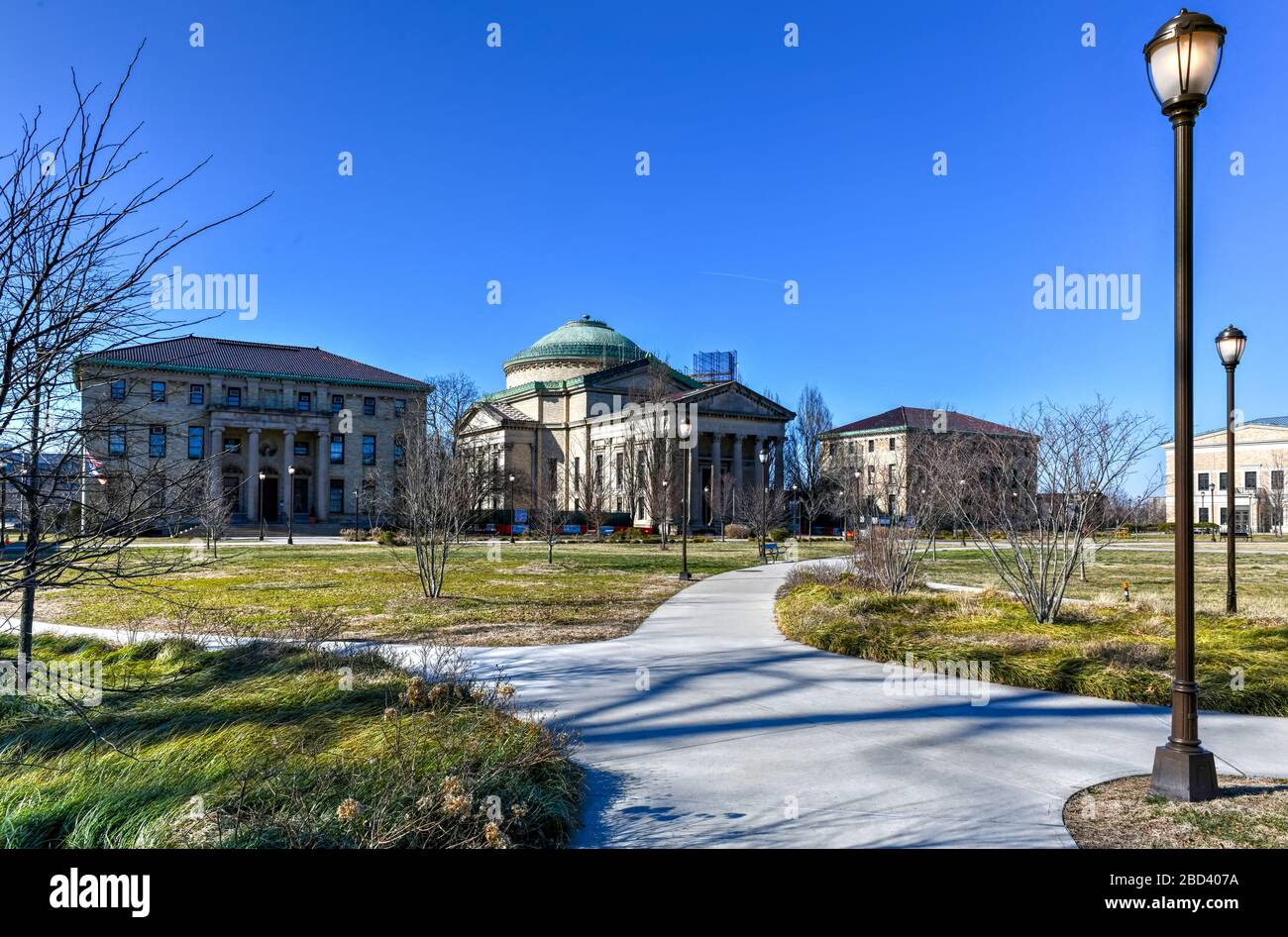 Library of New York University on the campus of Bronx Community College ...