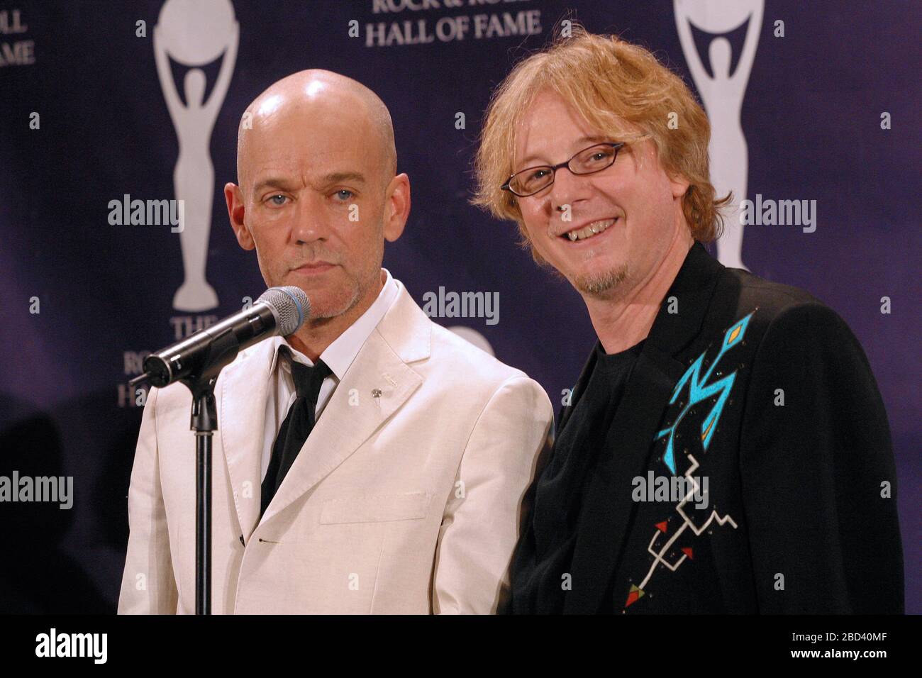 Rock roll hall fame inductees hi-res stock photography and images - Alamy