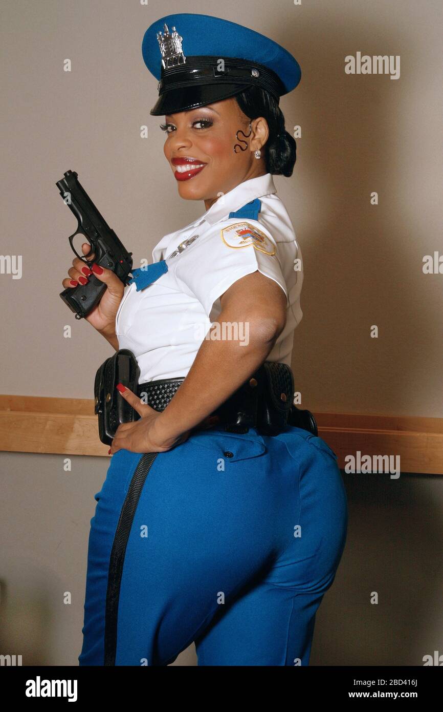 Niecy Nash from RENO 911!:MIAMI photographed in Philadelphia on January ...