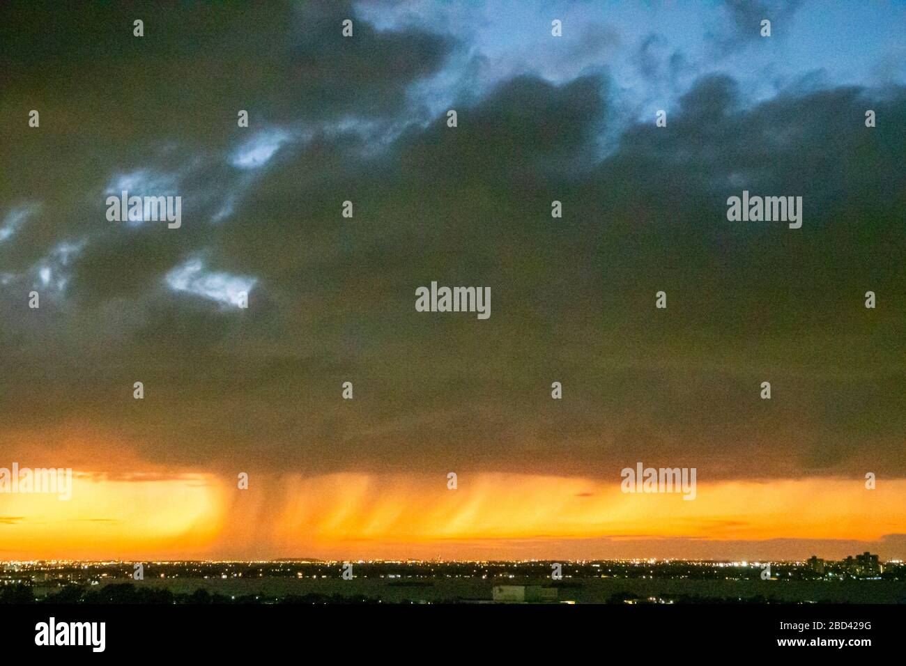 Warming sunset hi-res stock photography and images - Alamy