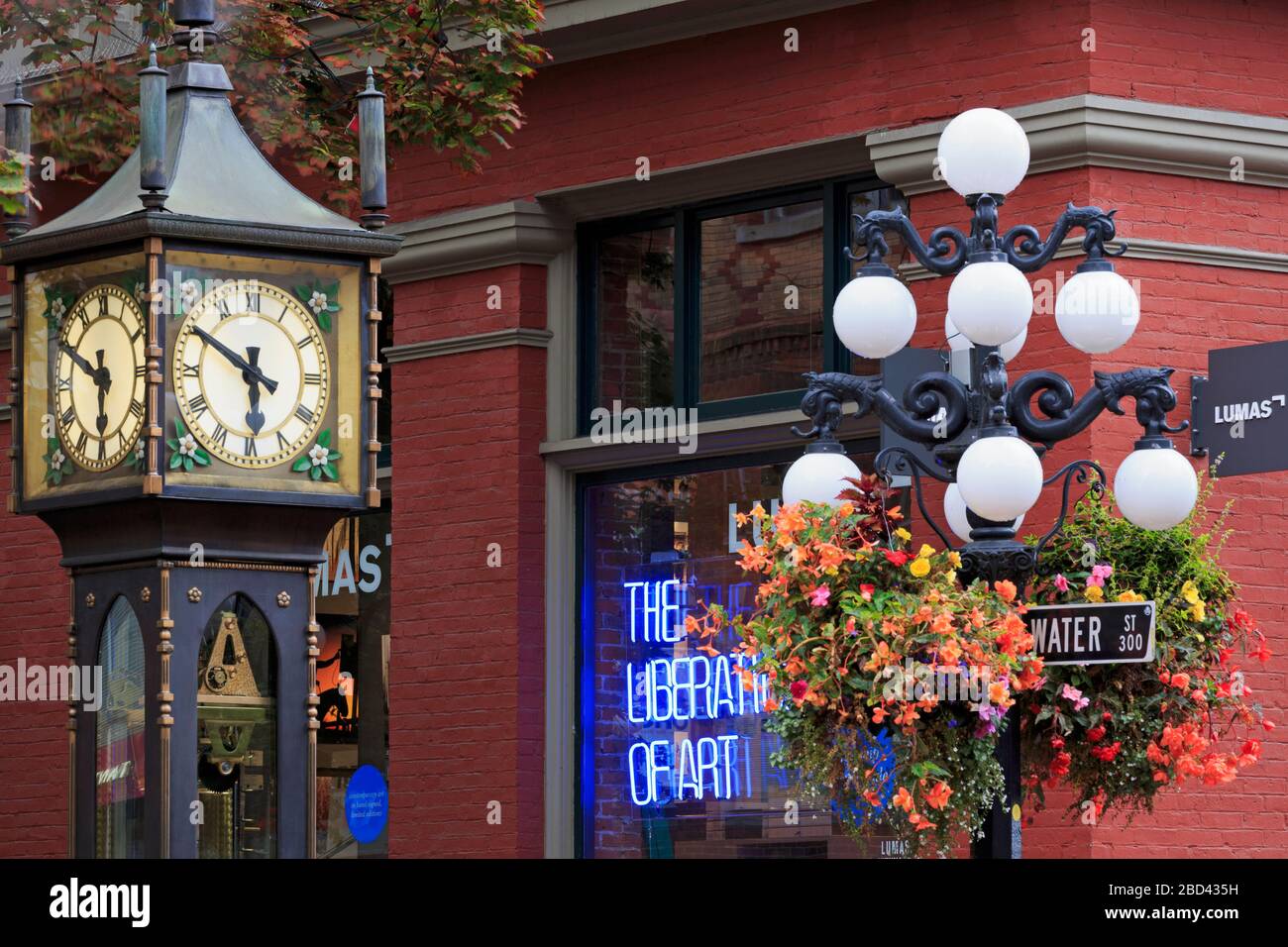 Historic clock vancouver hi-res stock photography and images - Alamy