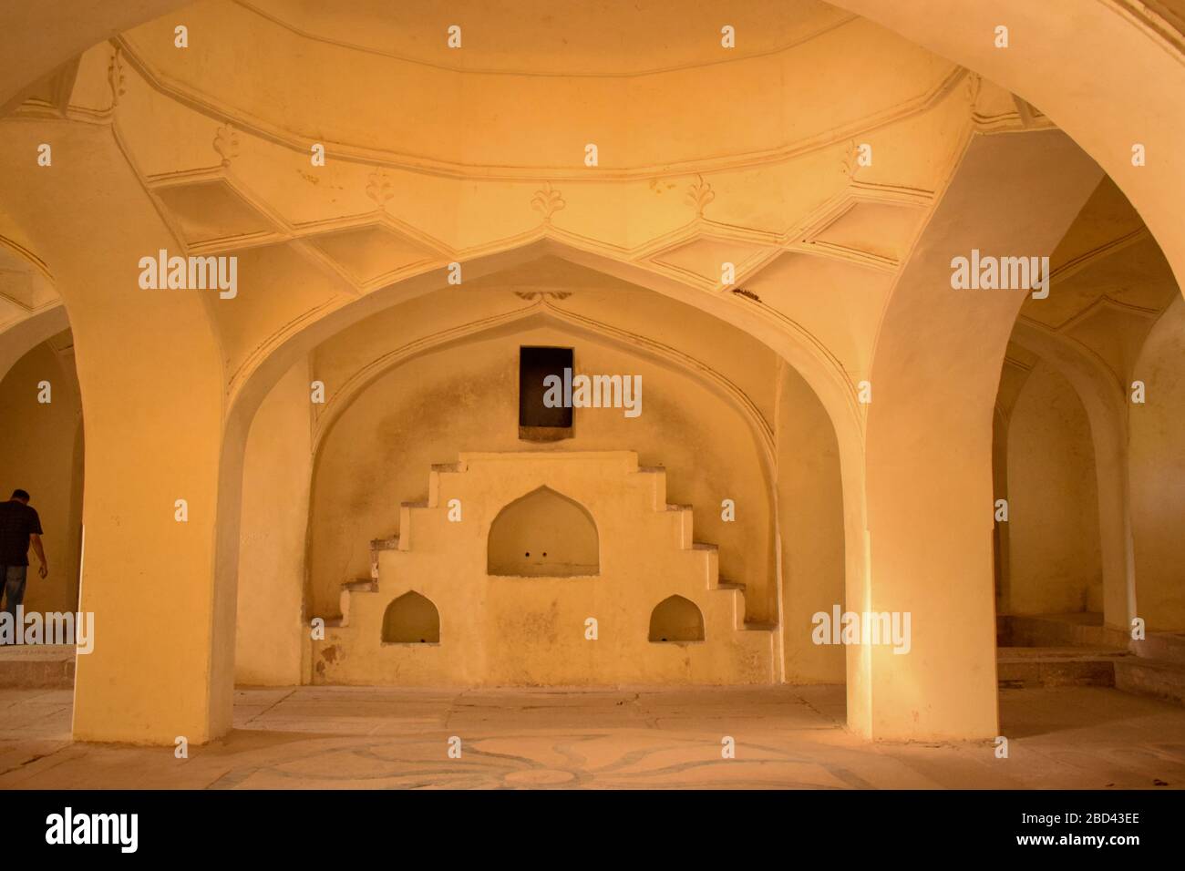Beautiful Architecture Of Corridor At An Ancient Historical Seven Tombs ...
