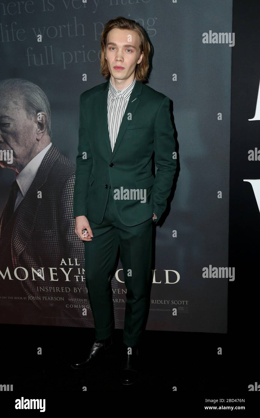 December 18, 2017, Beverly Hills, CA, USA: LOS ANGELES - DEC 18 ...