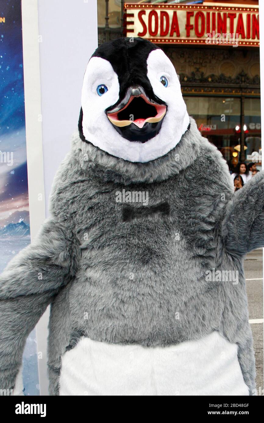 Happy Feet Mumble Toy
