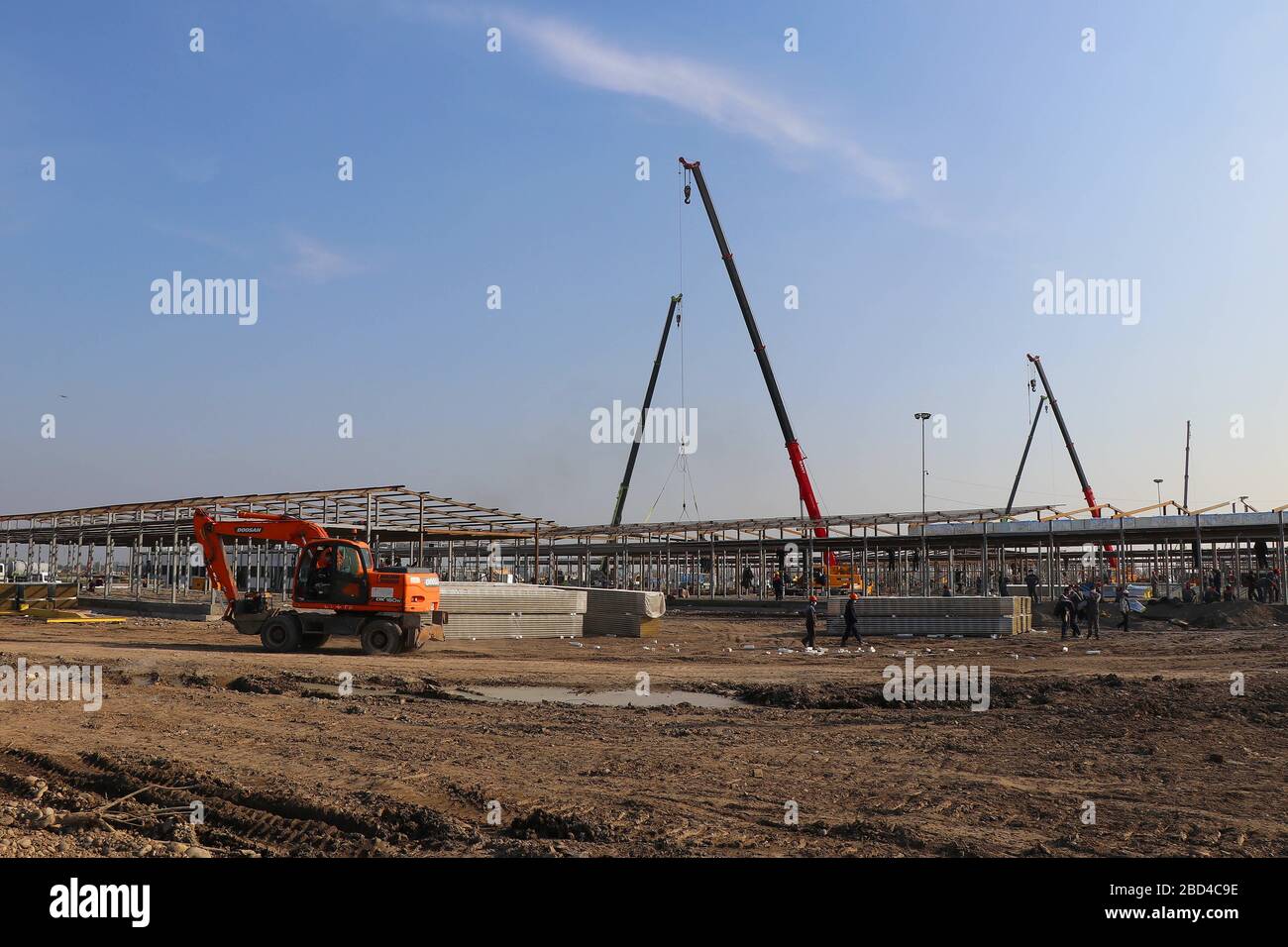 Hospital under construction hi-res stock photography and images - Alamy