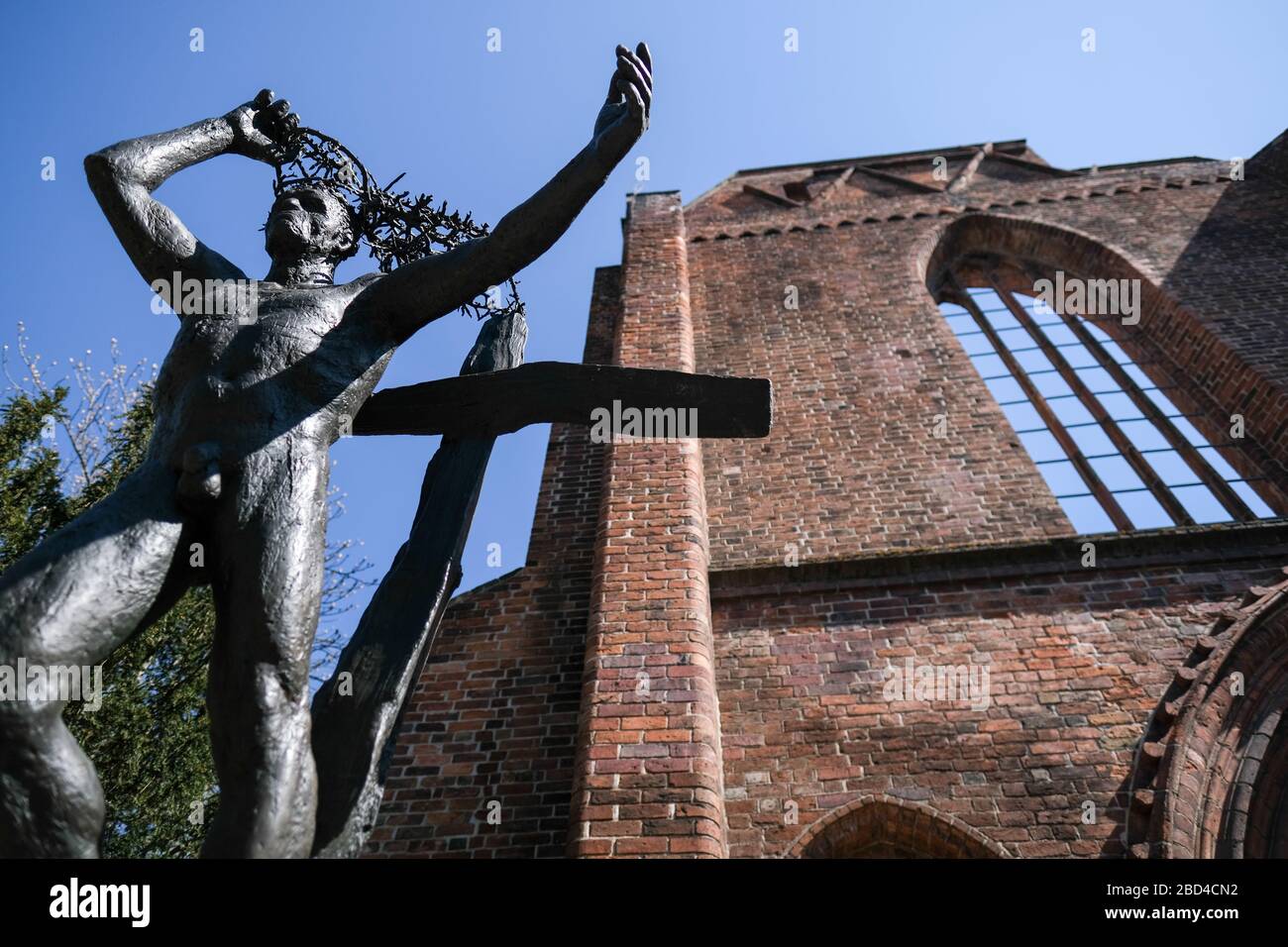 Berlin, Germany. 06th Apr, 2020. The sculpture "Resurrection" by ...