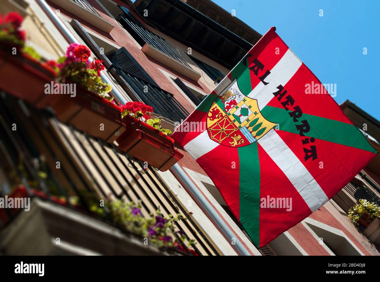 State basque flag hi-res stock photography and images - Alamy