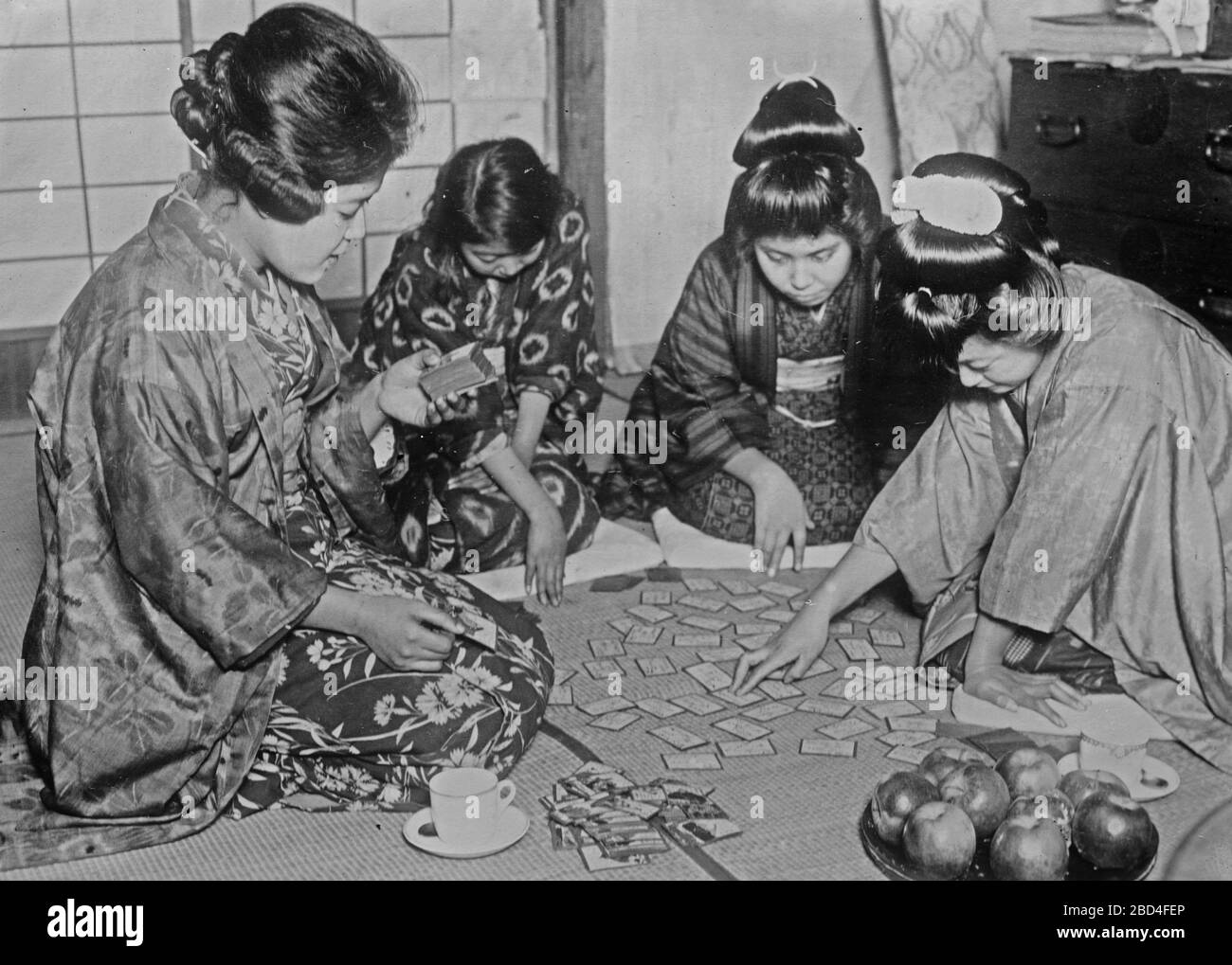 Japanese Women Black and White Stock Photos & Images - Alamy