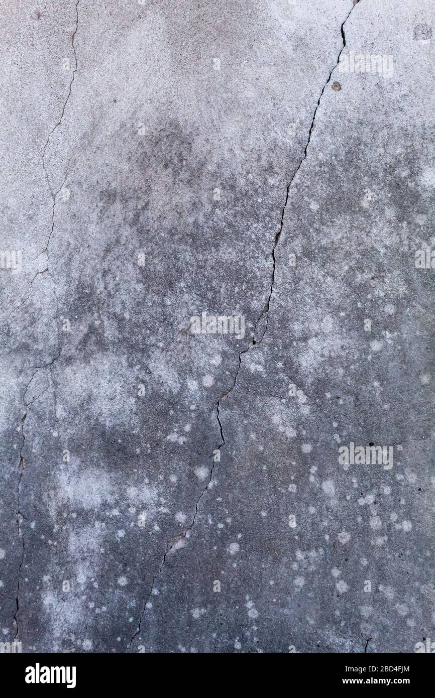 Concrete decay hi-res stock photography and images - Alamy