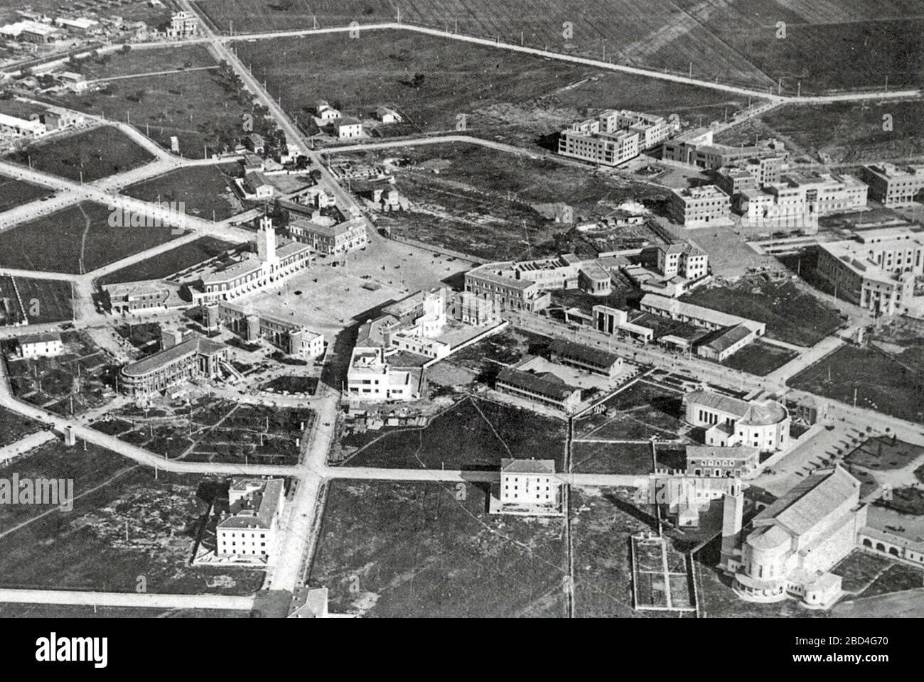 Aerial view 1930s littoria hi-res stock photography and images - Alamy