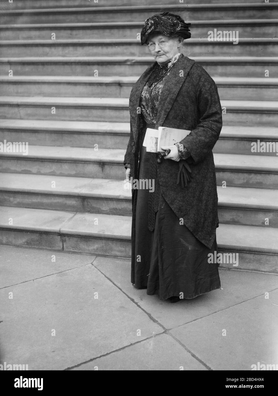 Labor activist Mother Jones ca. 1910-1915 Stock Photo - Alamy