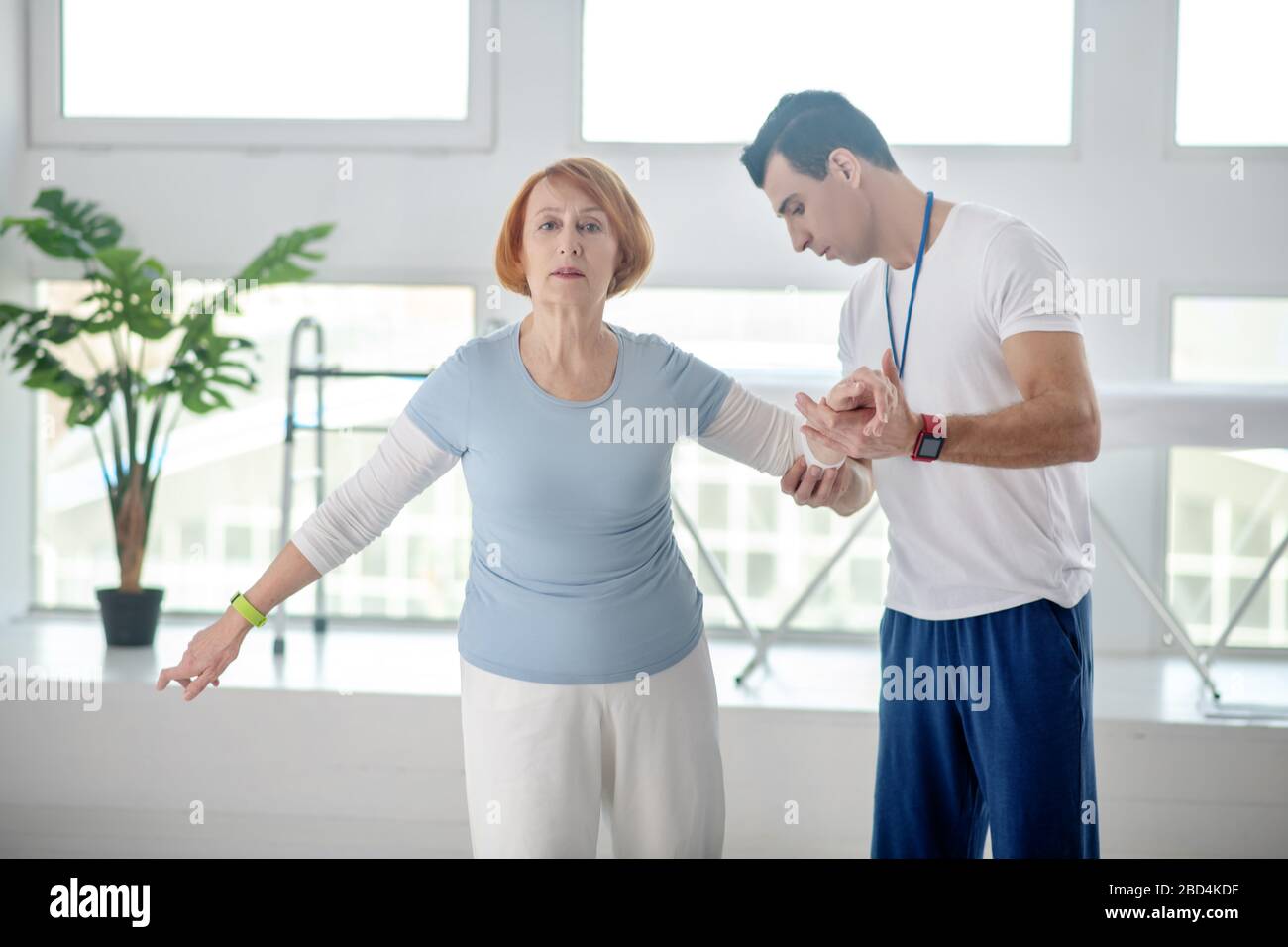 Hold balance hi-res stock photography and images - Alamy