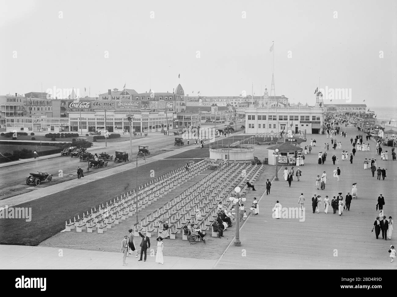 Lovely day for a Black and White Stock Photos & Images - Alamy