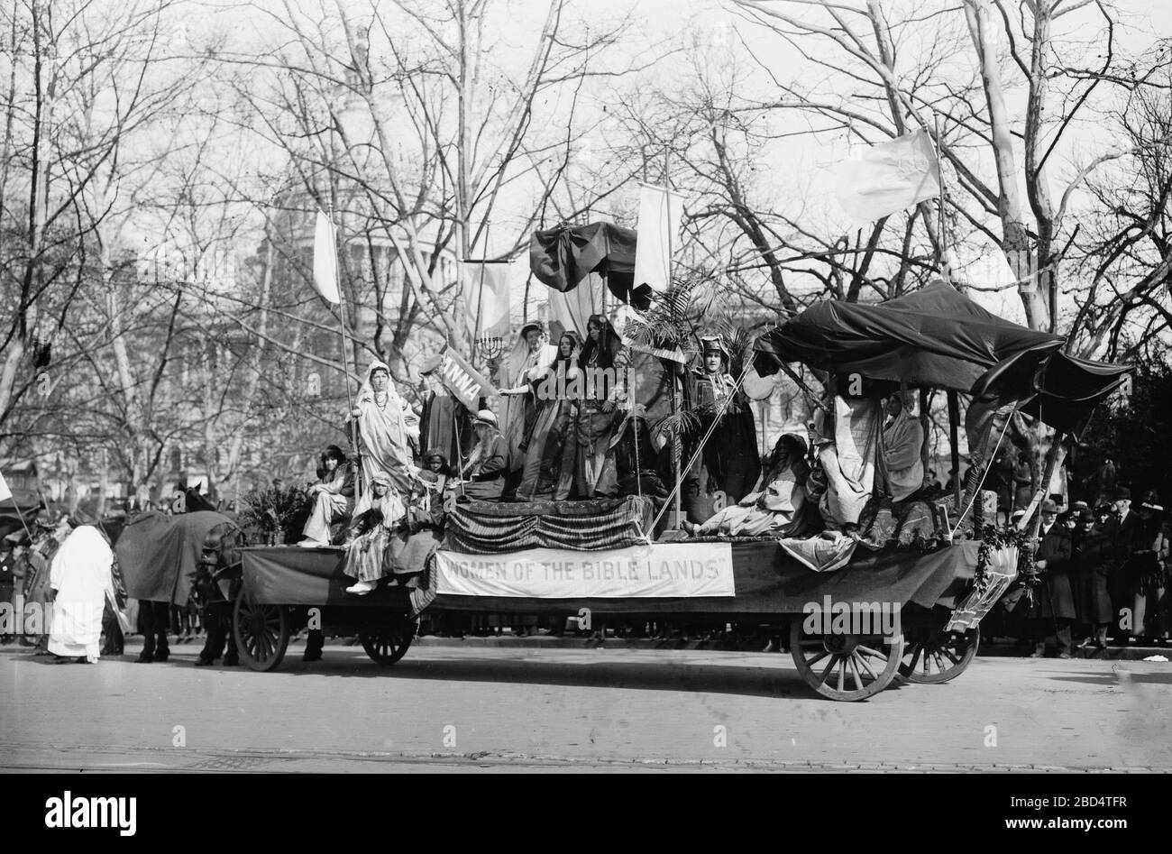 Woman Suffrage Parade held in Washington, D.C., March 3, 1913 showing a ...