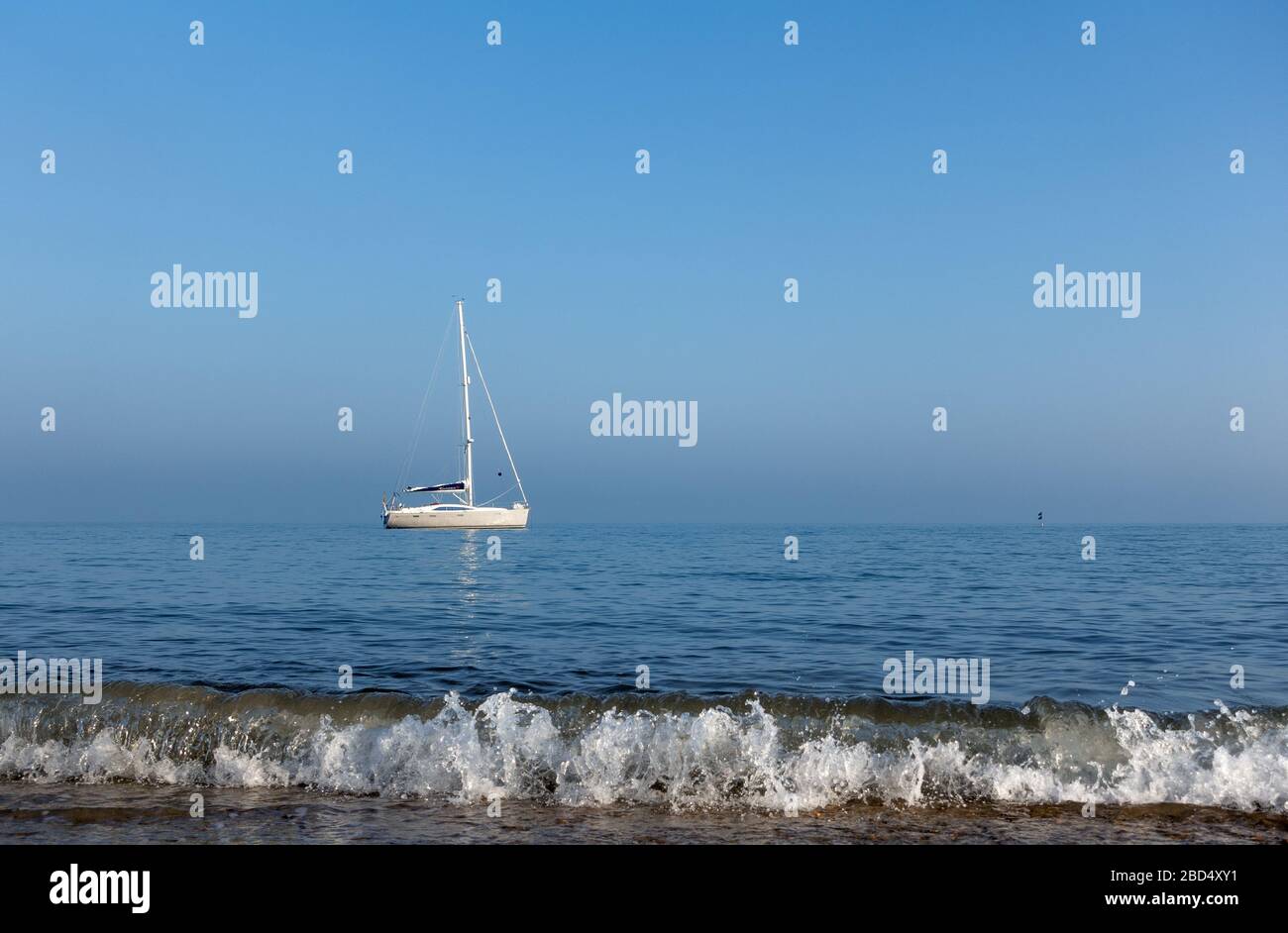 Backdrop sail boat hi-res stock photography and images - Alamy