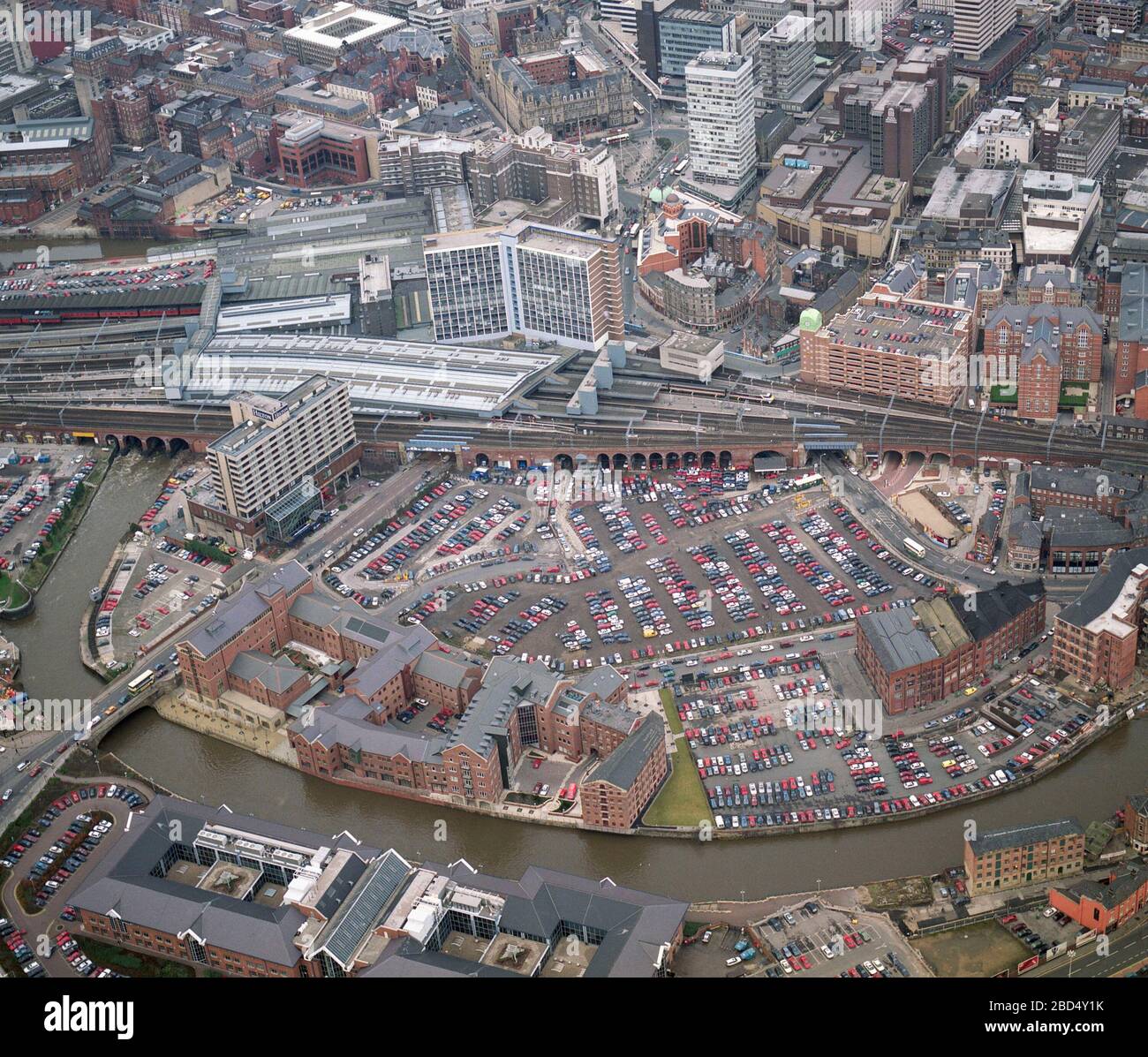 1993 an aerial view of leeds city centre hi-res stock photography and ...