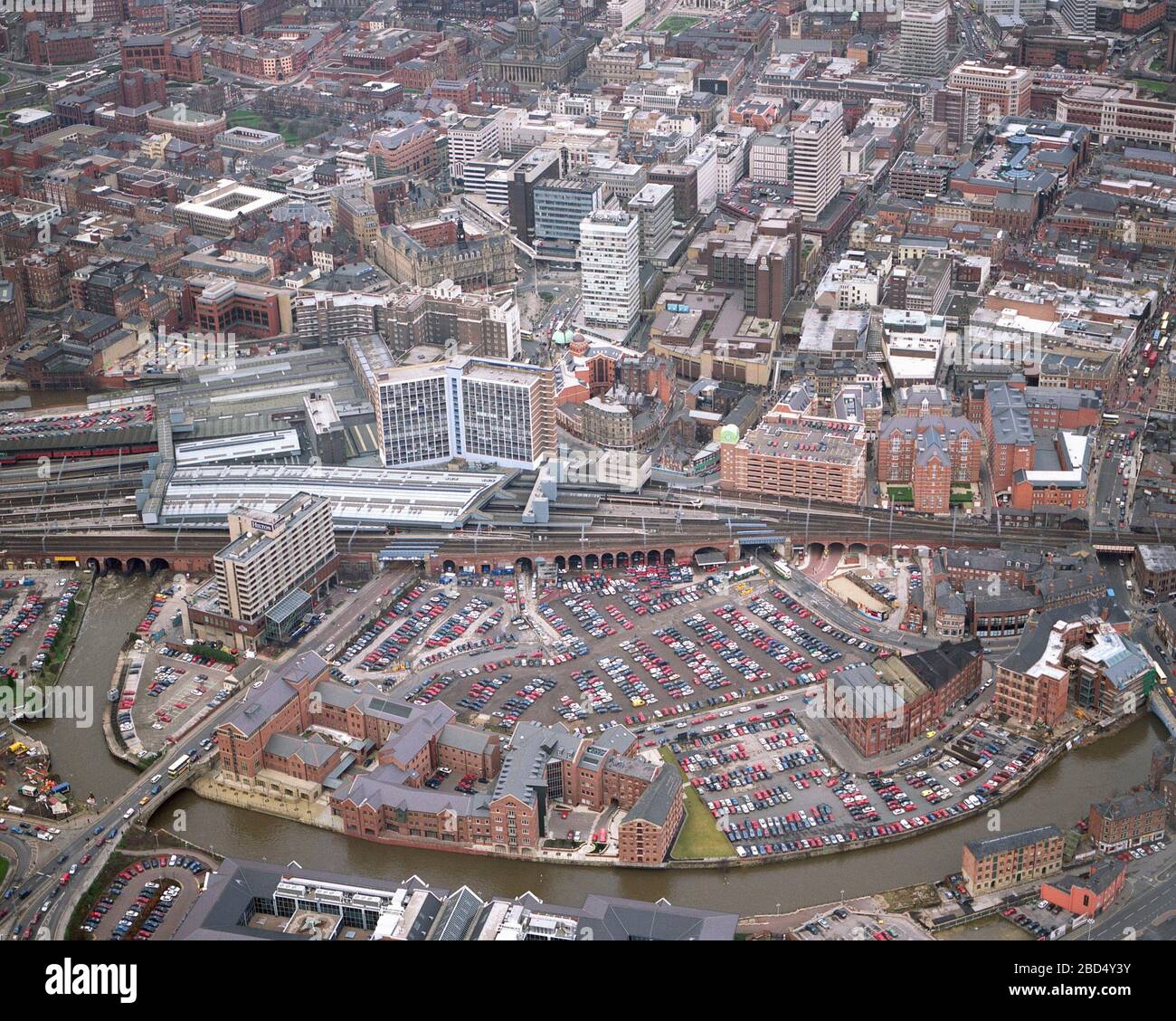 1993 an aerial view of leeds city centre hi-res stock photography and ...