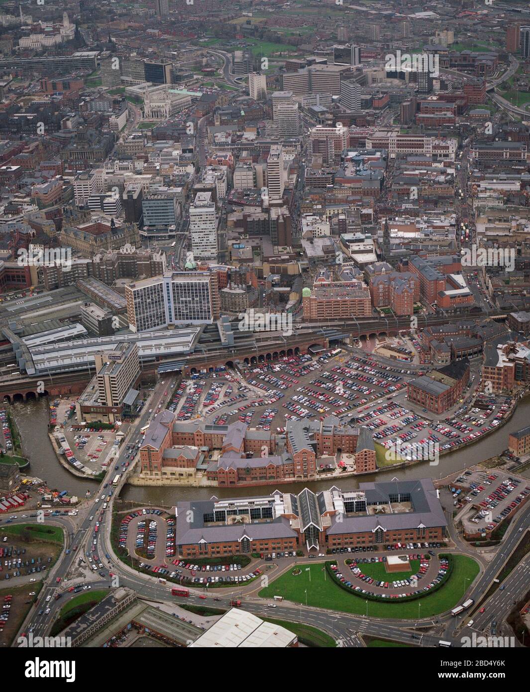 1993 an aerial view of leeds city centre hi-res stock photography and ...