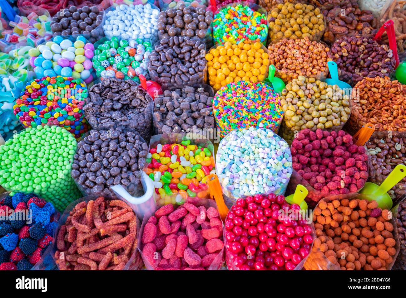 Colorful candy mexican market hi-res stock photography and images - Alamy