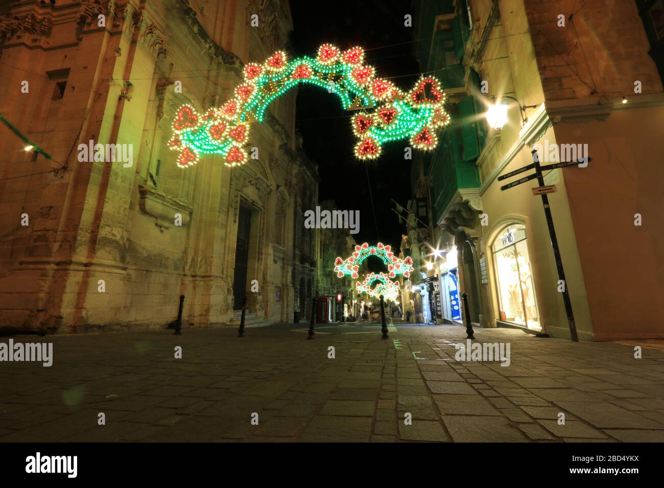 Beautiful red and green Christmas decoration lighting up Merchant's ...