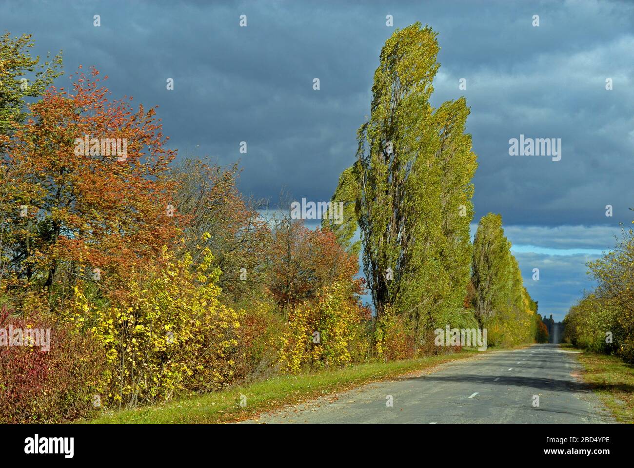 Second class road hi-res stock photography and images - Alamy