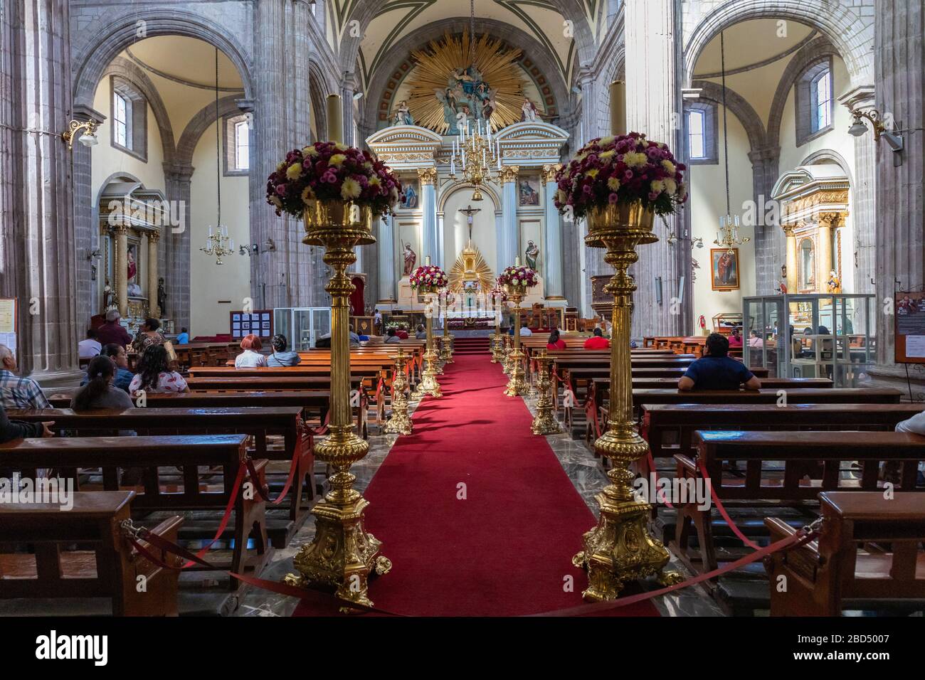 Catedral metropolitana cdmx interior hi-res stock photography and ...