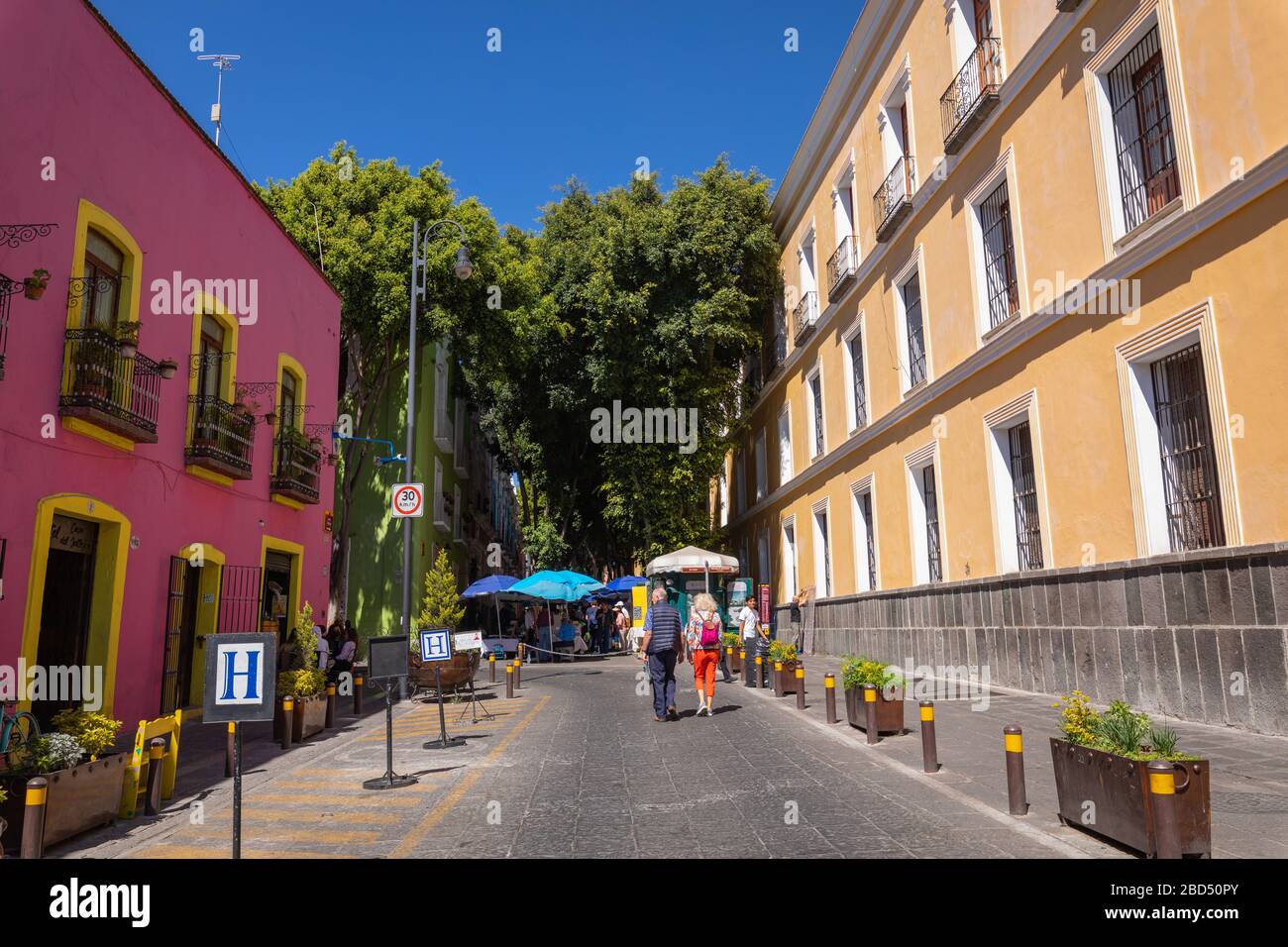 Spanish colonial cities hi-res stock photography and images - Alamy