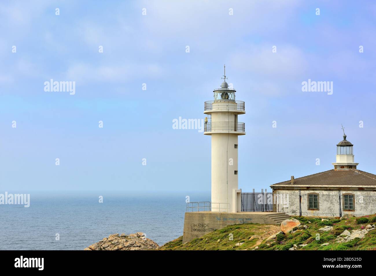 Light tower lighthouse urban hi-res stock photography and images - Alamy