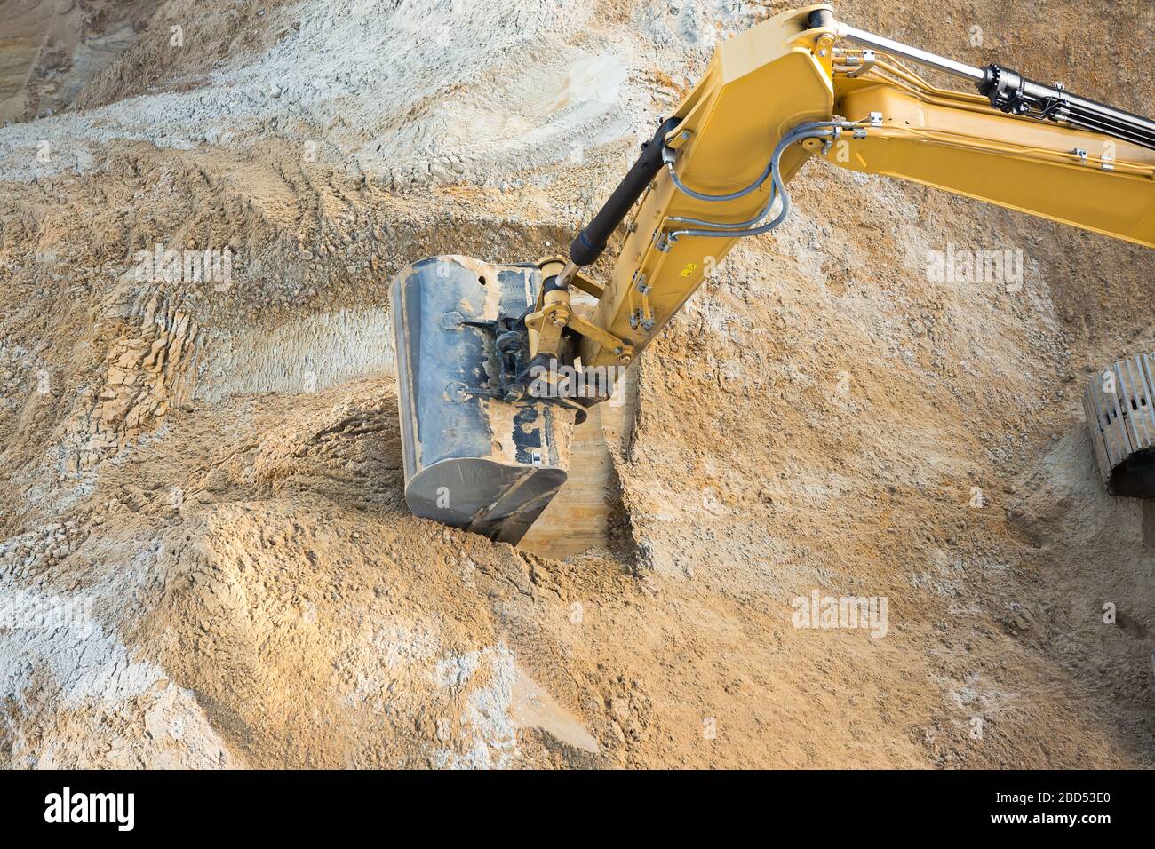 Digger shovel hi-res stock photography and images - Alamy
