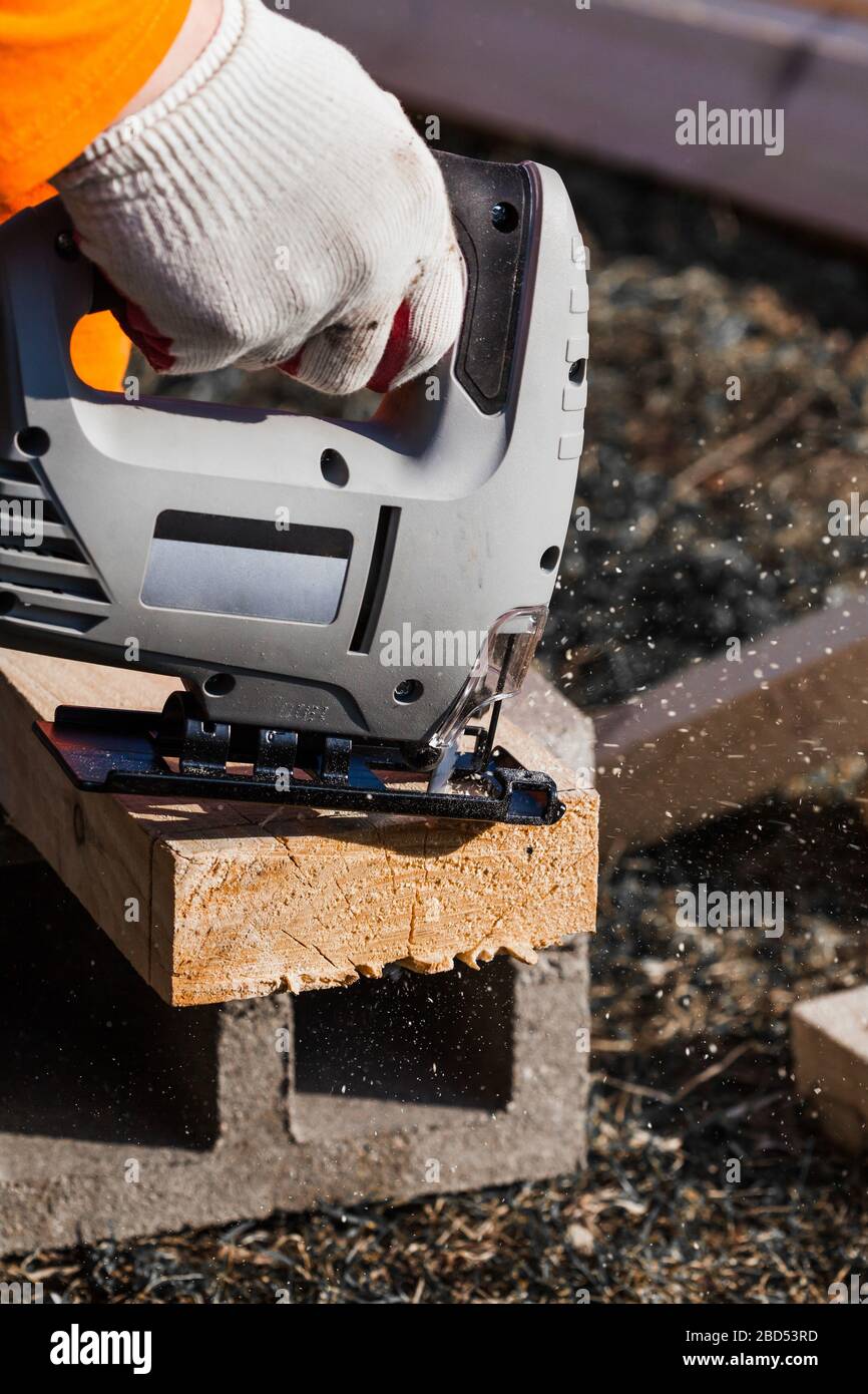 Manual saws hi-res stock photography and images - Alamy
