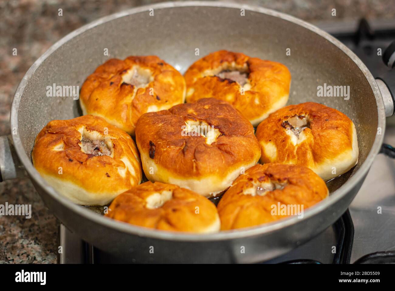 Meat pies. The traditional Kazakh, Tatar and Bashkir food - belyashi ...