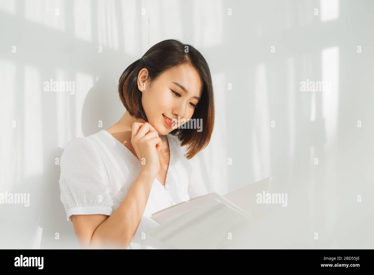Relaxing style room hi-res stock photography and images - Alamy
