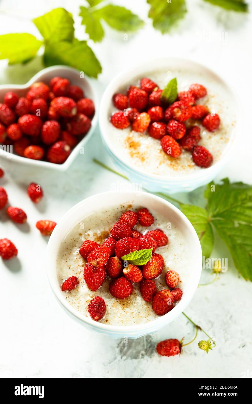 Homemade pudding with wild strawberry Stock Photo - Alamy