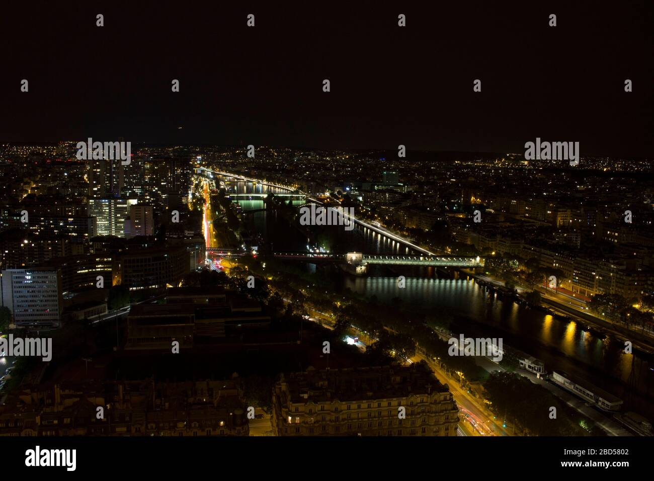 Eiffel building hi-res stock photography and images - Alamy