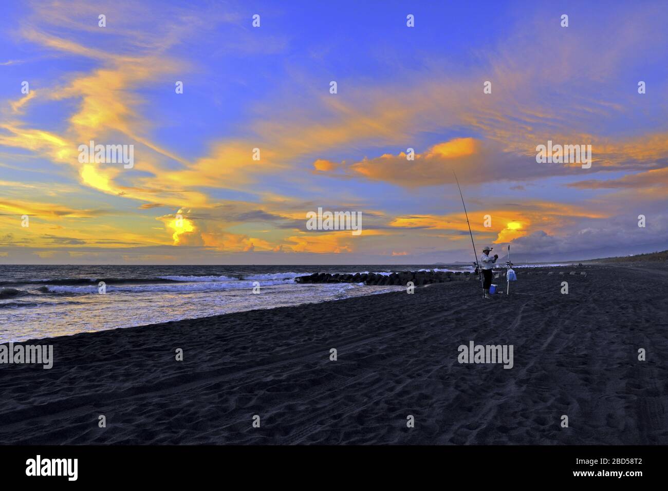 Scenic shot of the beach in Yilan Taiwan Stock Photo - Alamy